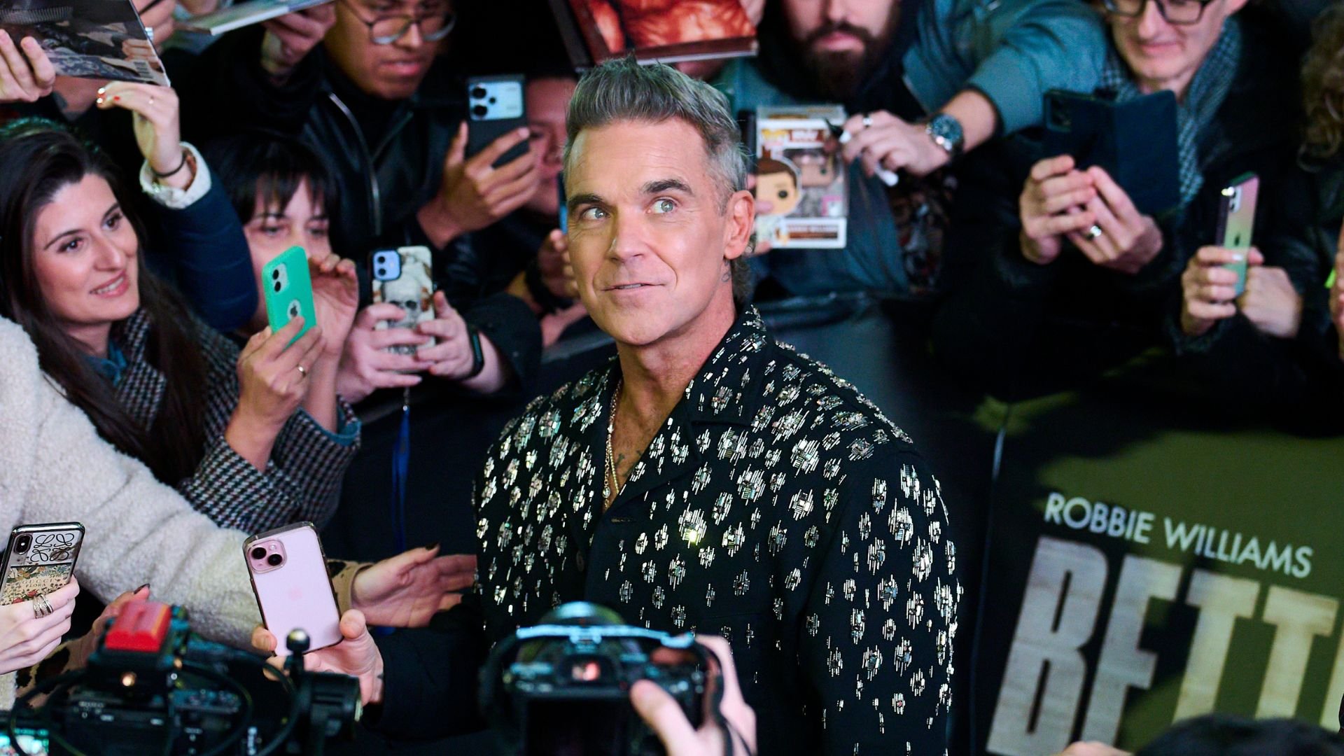 Robbie Williams dévoile "Rocket", extrait de son nouvel album "BRITPOP"