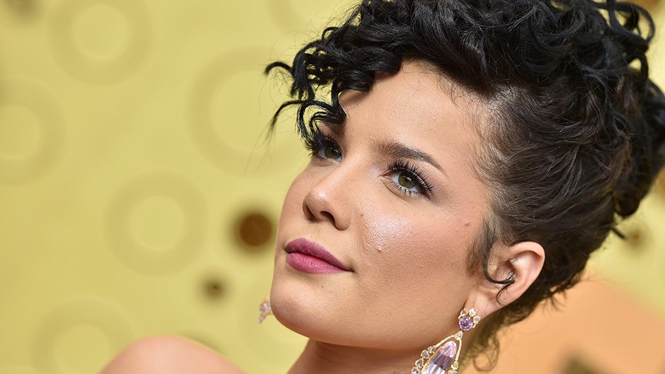 Halsey dévoile les dates de sa tournée "Manic World Tour" - Actu Halsey ...