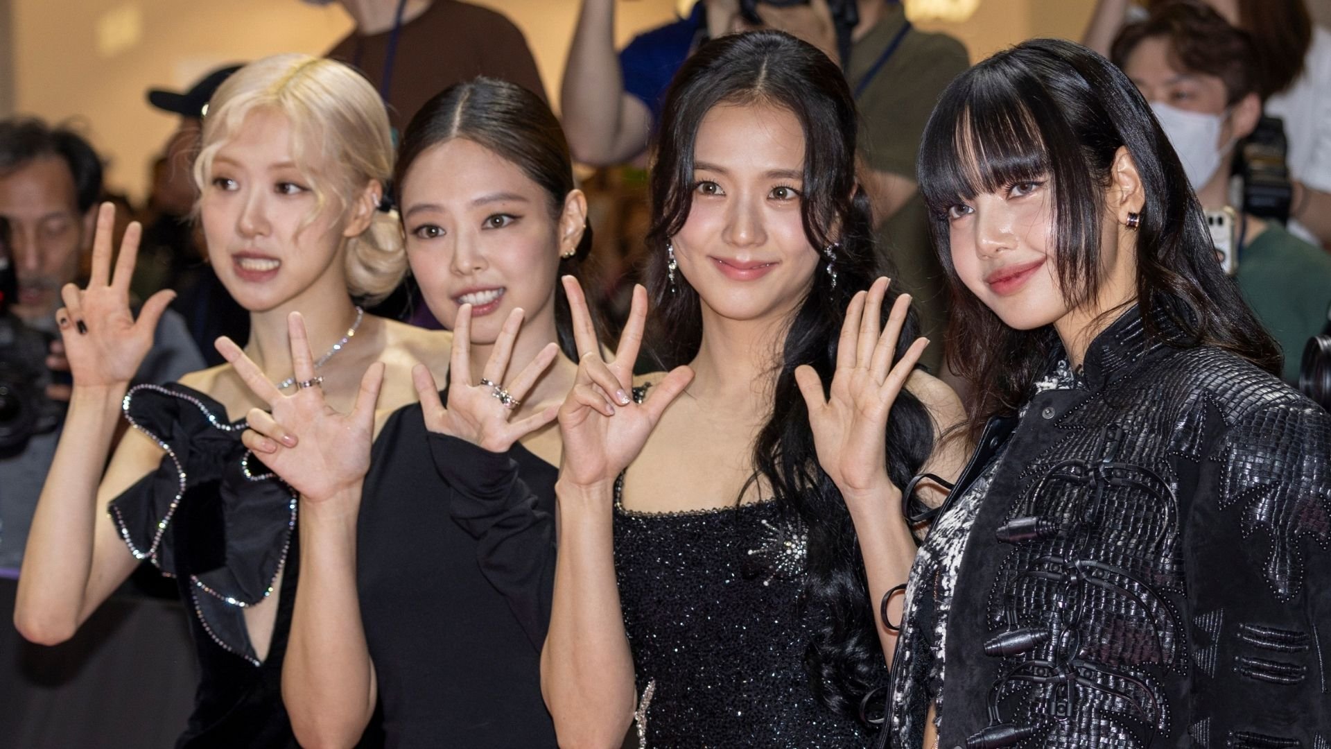 Blackpink : le groupe de K-pop annonce la sortie de "Deadline", son 3e ...