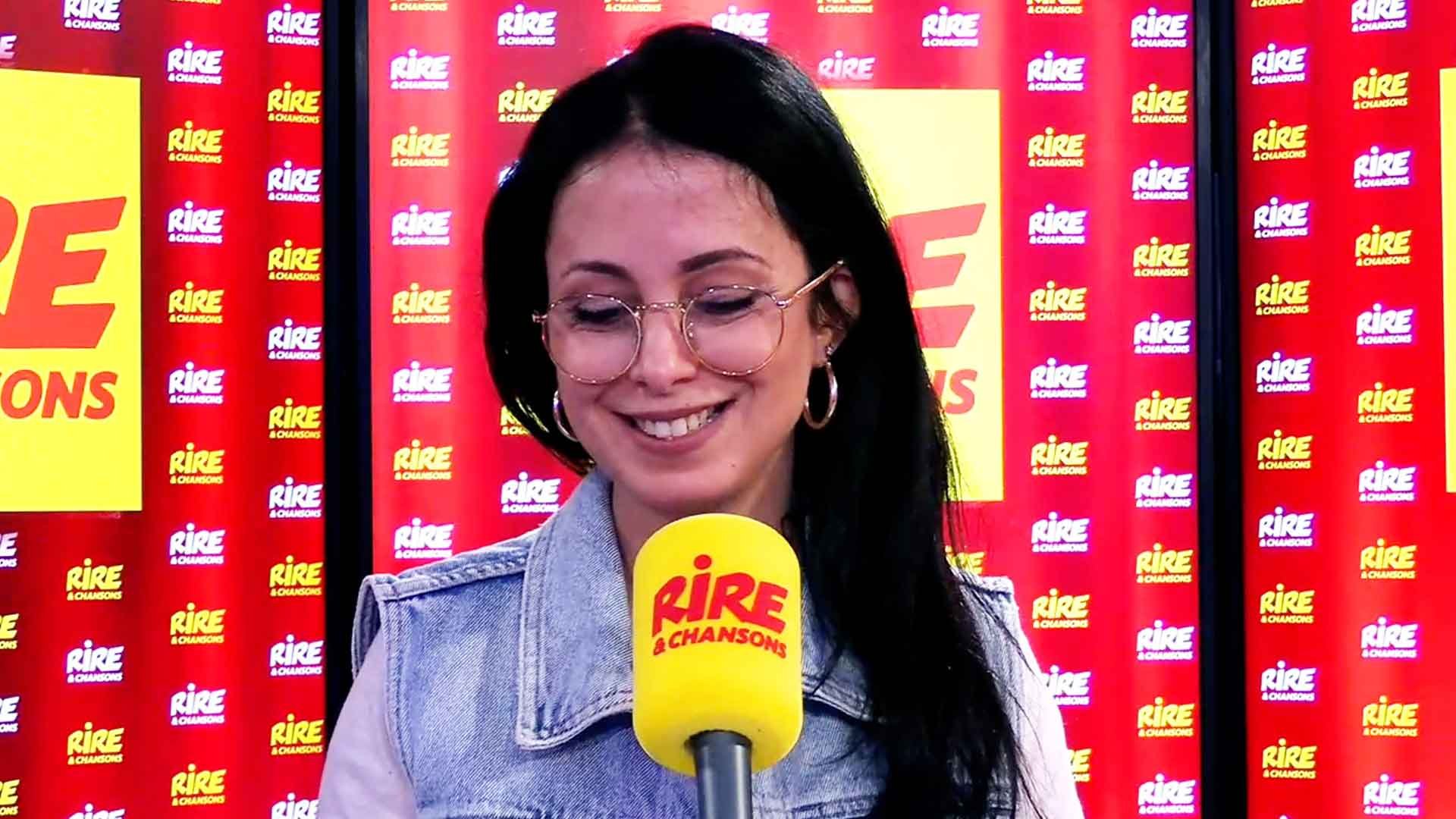 Vidéo La Bajon : Cynthia porte la flamme olympique - La drôle de minute