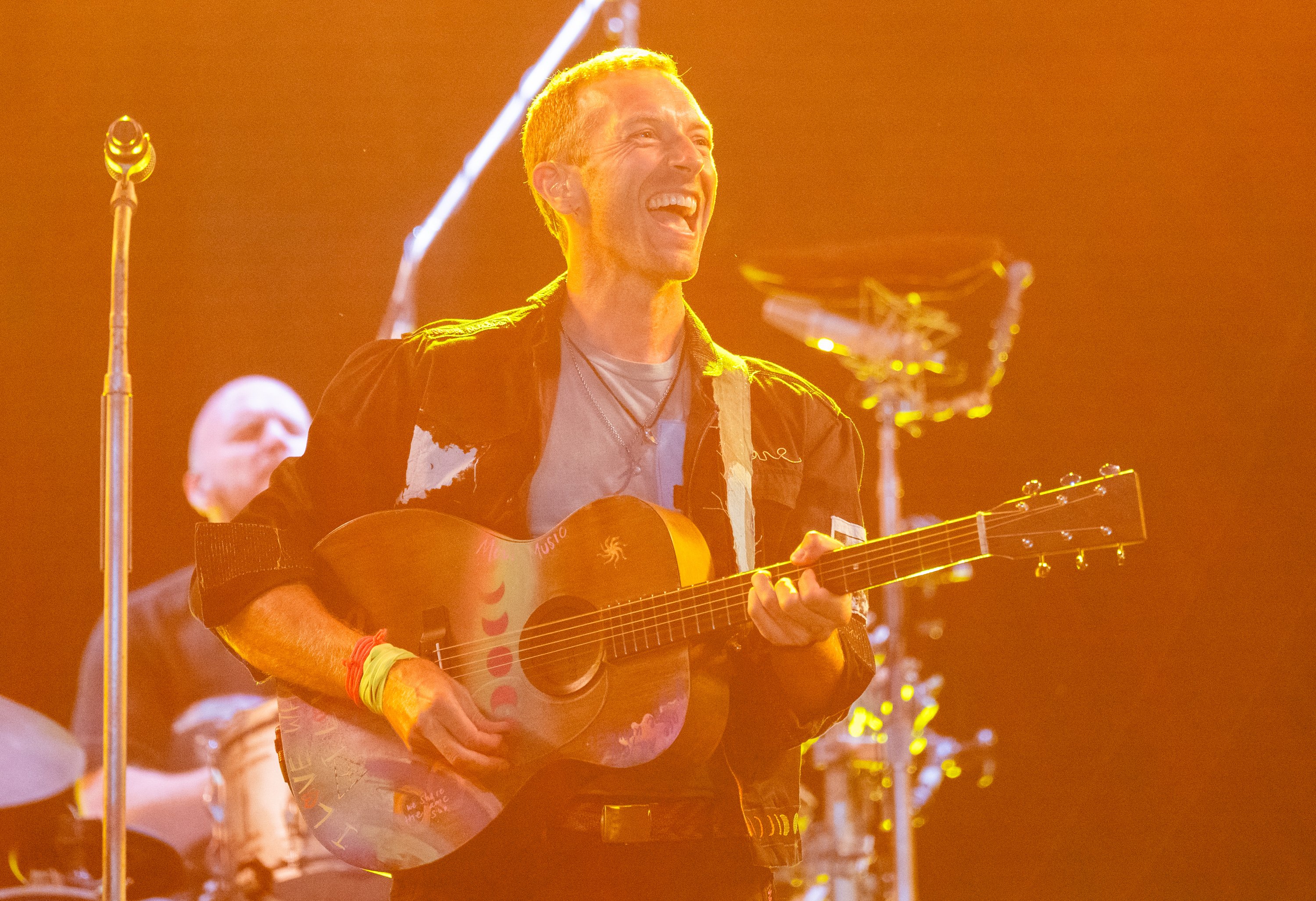 Coldplay dévoile son nouveau single "We Pray"